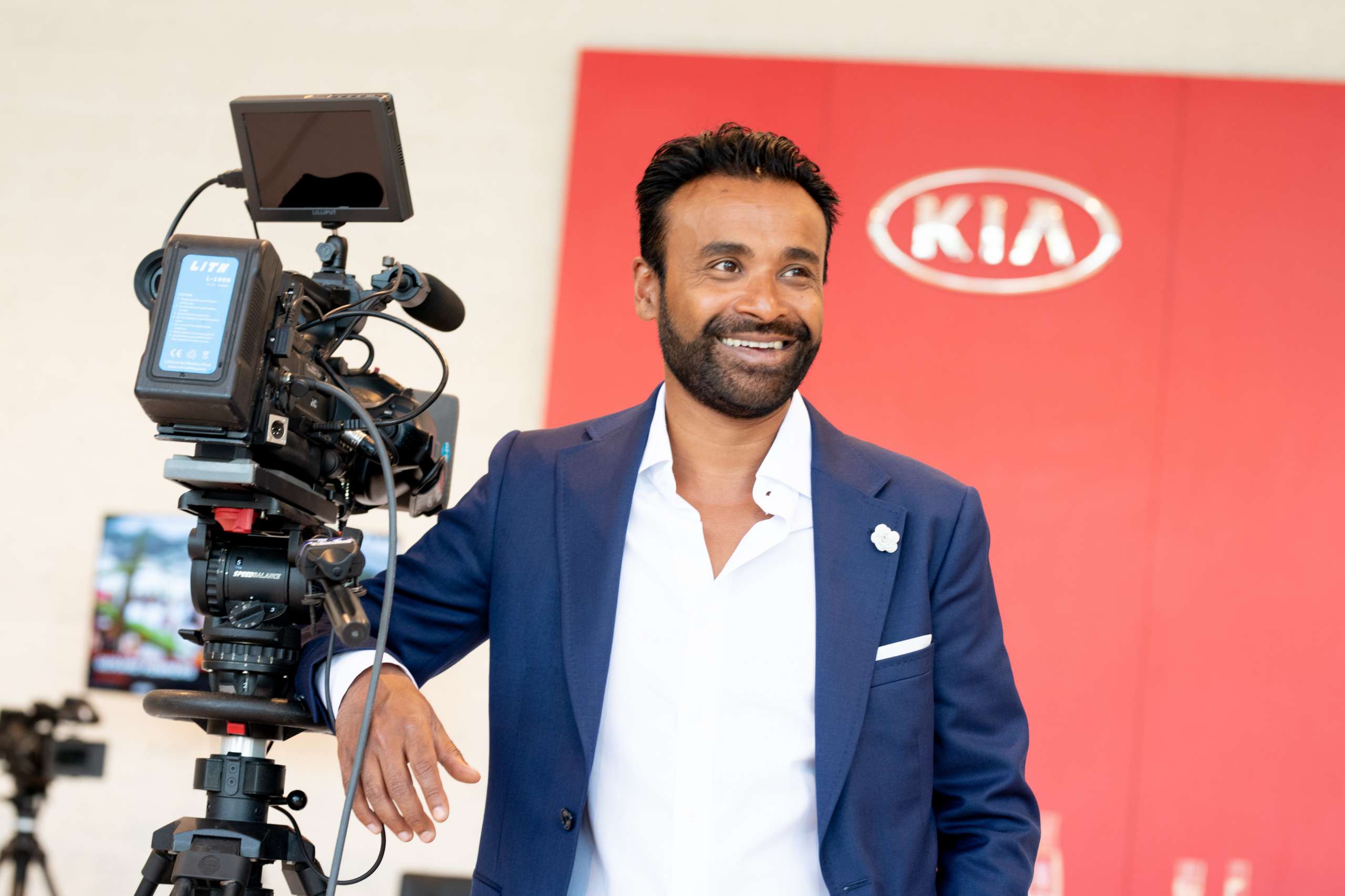 Imran Bhatti (Autohaag Zeeuw) over FIB TV: 'Evenement dat anders is dan ...