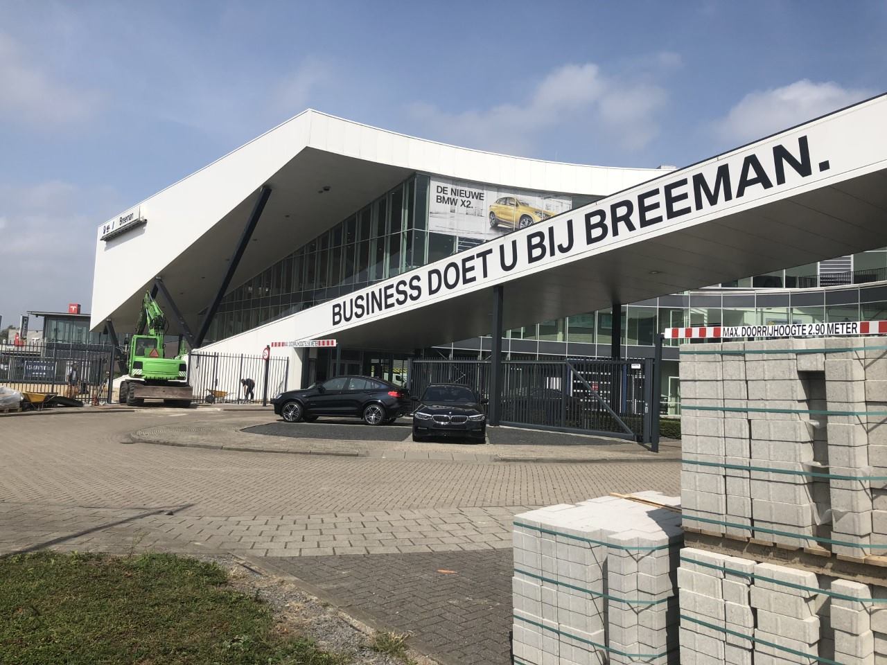 Nieuwe huisstijl voor Breeman BMW - Friends In Business