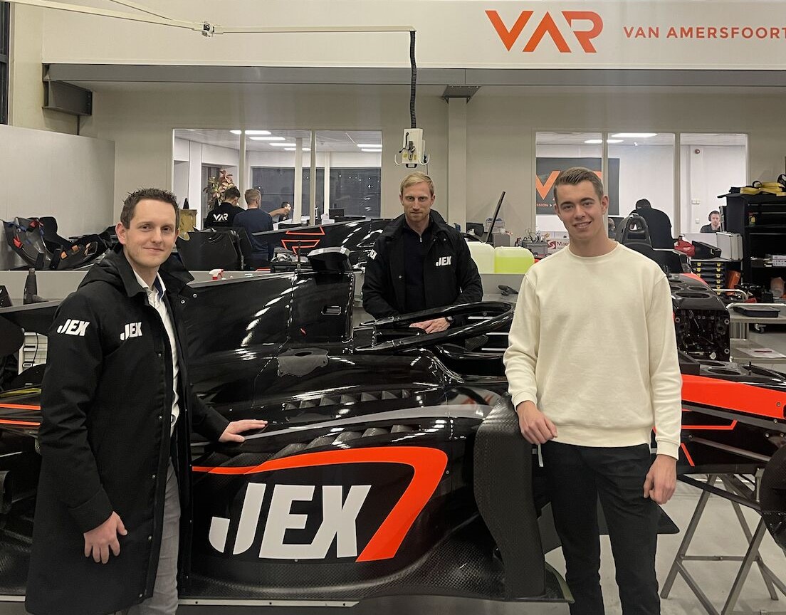 JEX trotse partner van autocoureur Richard Verschoor: 'We hebben een ...