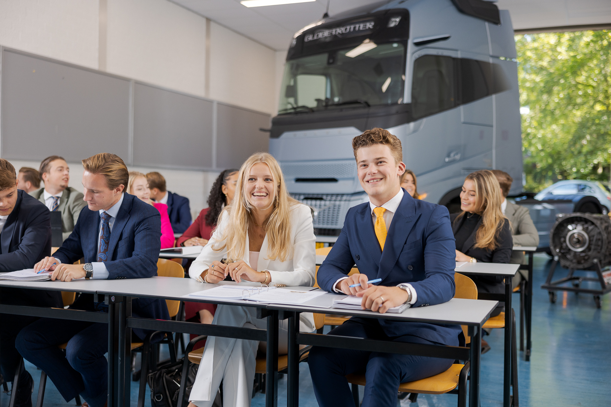 IVA start hbo-opleiding Transport Business Management - Friends In Business